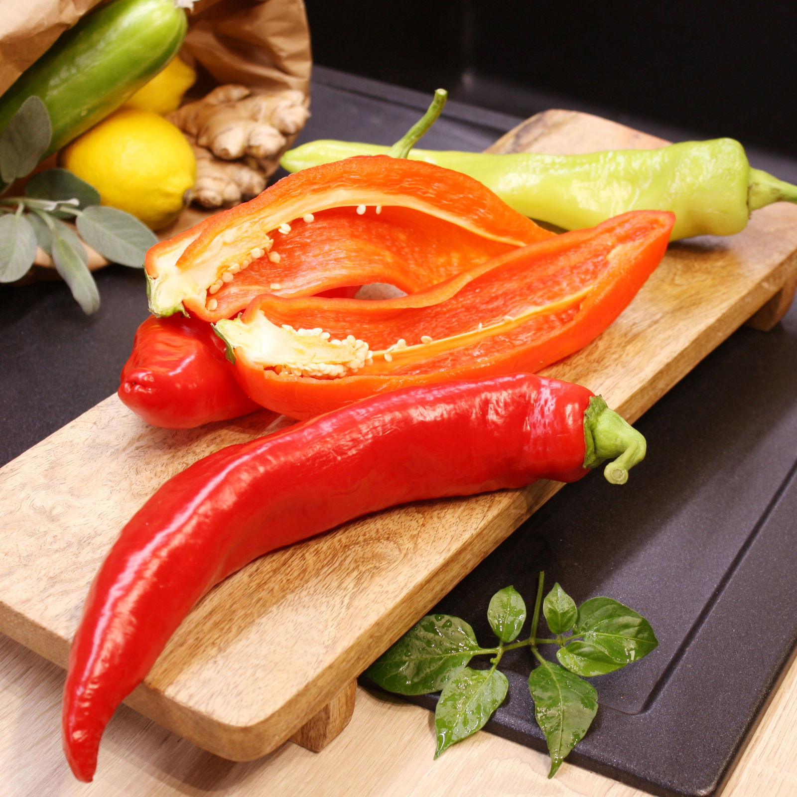 Bio Spitzpaprika rot - Blu Capsicum annuum Conored günstig kaufen